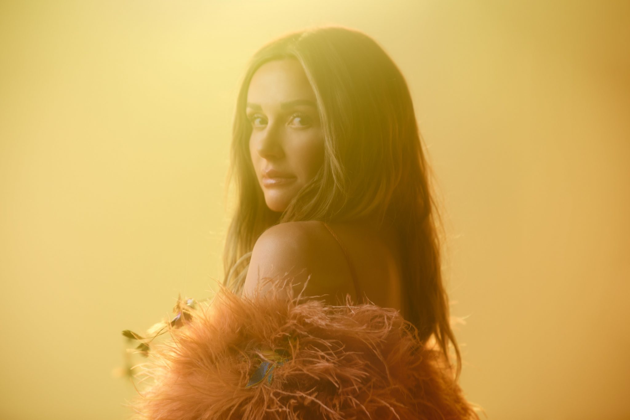 About - Carly Pearce